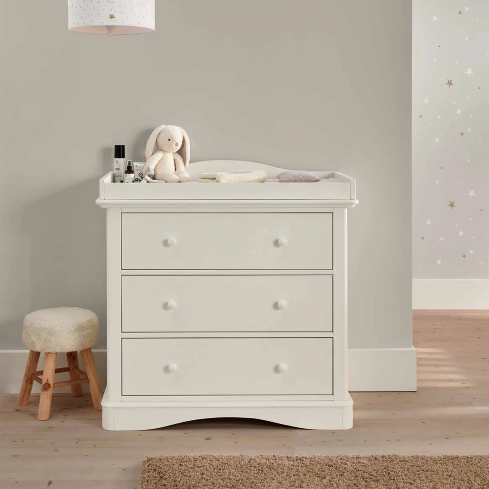 Flyn 2 Piece Cotbed Set with Dresser Changer - White – Mocca Baby